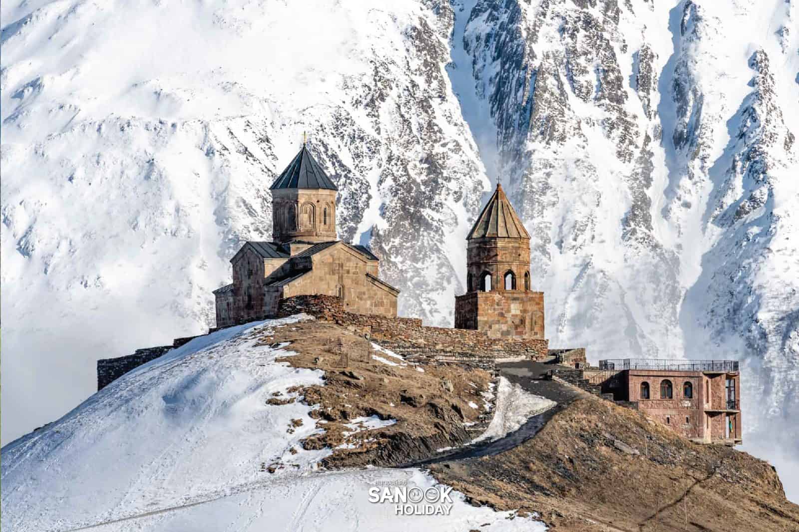 โบสถ์ Gergeti Trinity Church จอร์เจีย - Sanook Holiday
