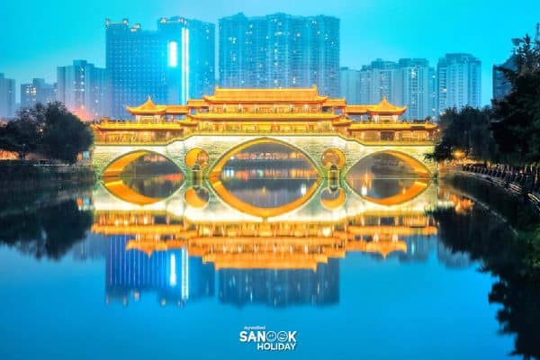 สะพานโบราณ (ANSHUN BRIDGE) สัญลักษณ์อันงดงามของเมืองเฉิงตู - Sanook Holiday